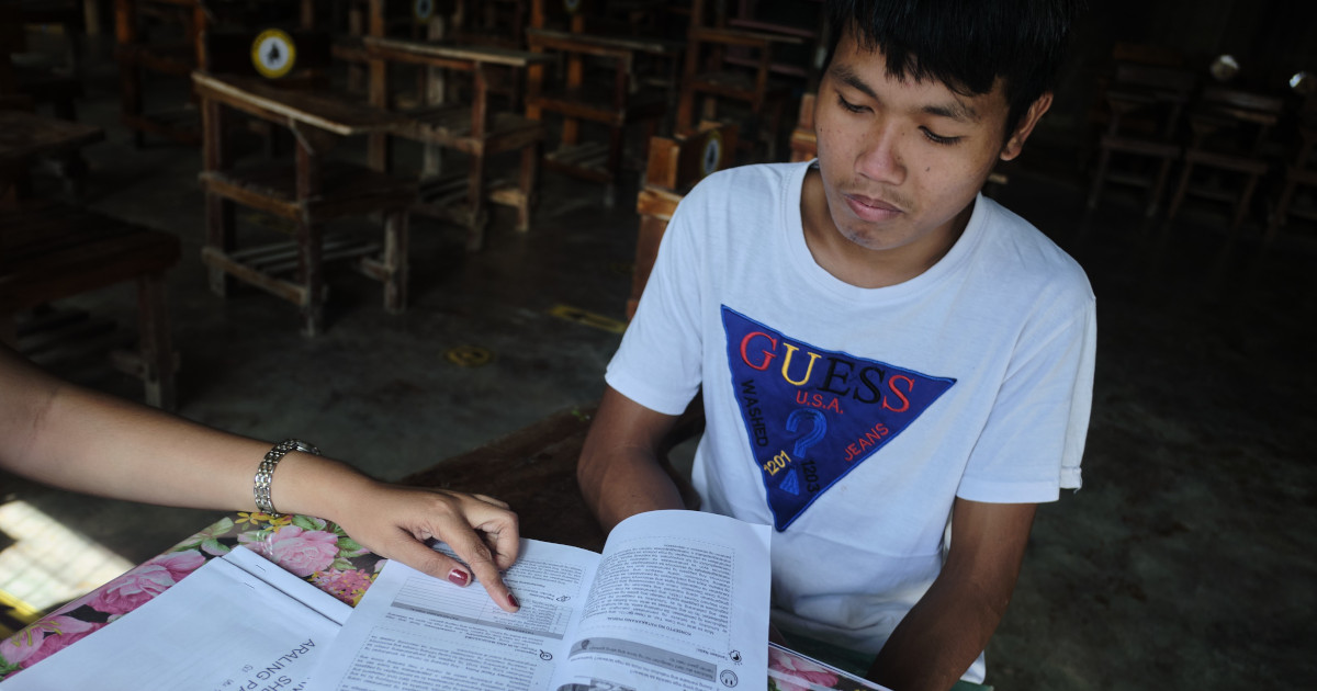 Breaking the cycle of intergenerational child labour in the Philippines ...